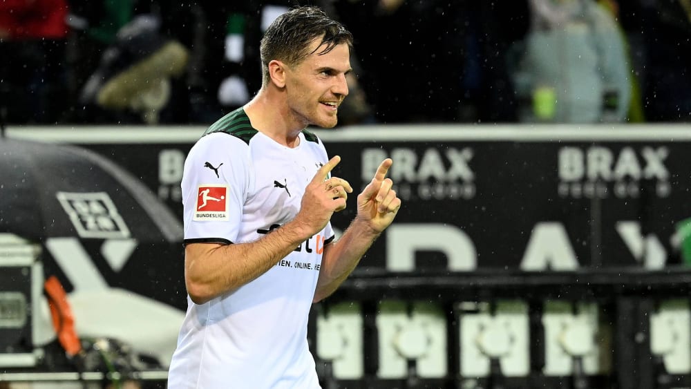 Hofmann's list of shortcomings: "Then we'll tear each other's heads off ...