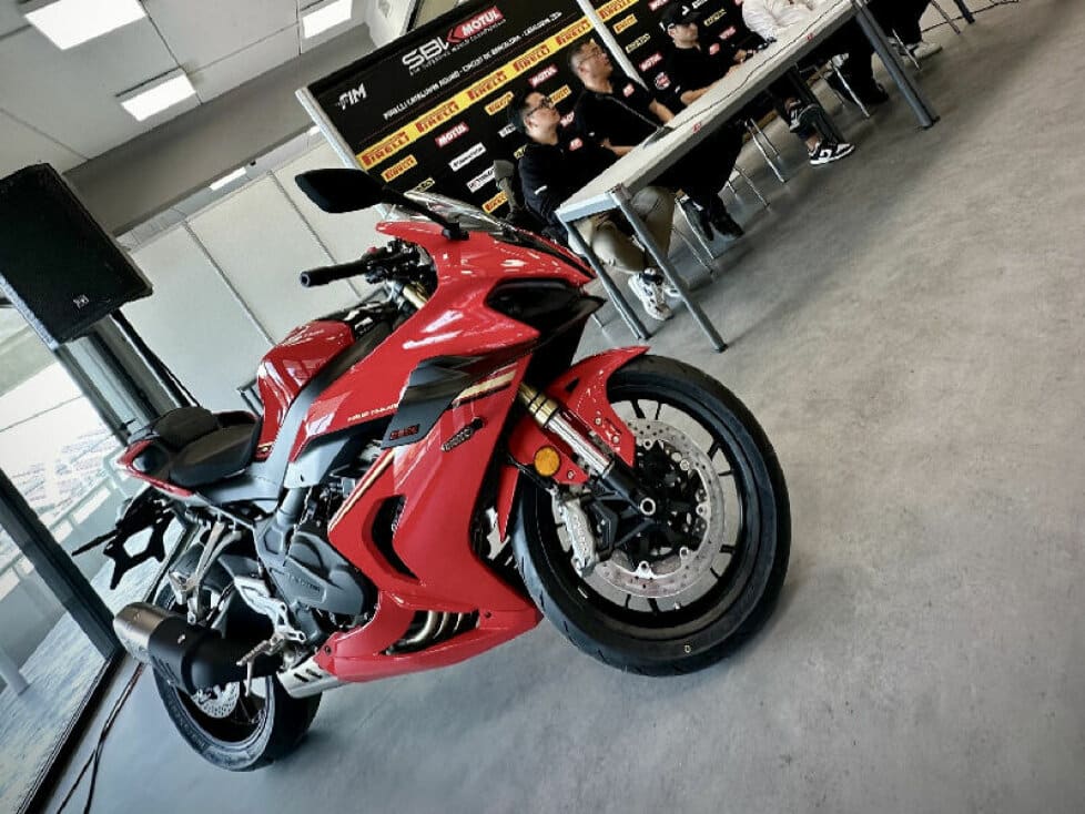New manufacturer from China: QJMotor aims for project in the Superbike ...