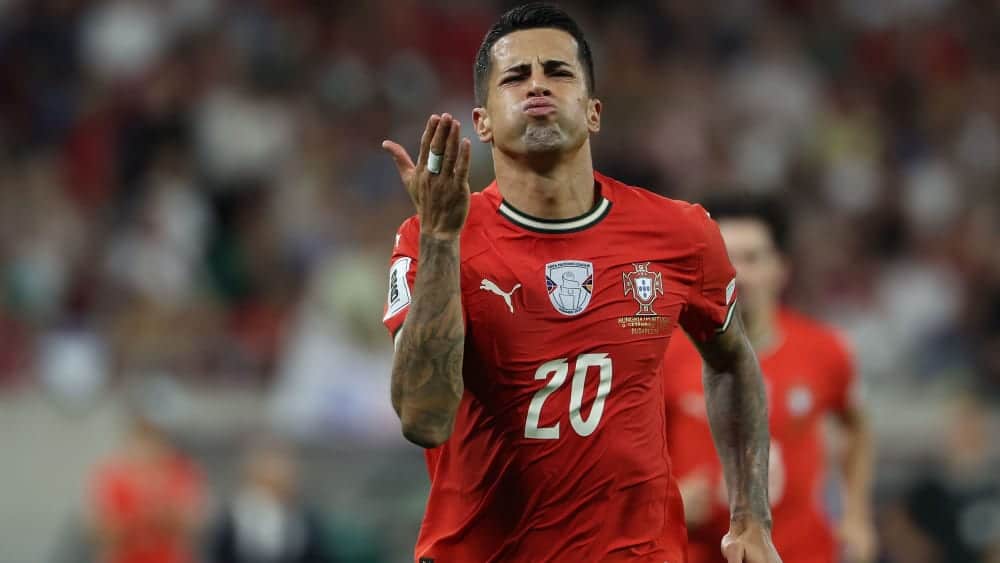 No es la solución ideal para Flick: Joao Cancelo vuelve al Barça ...